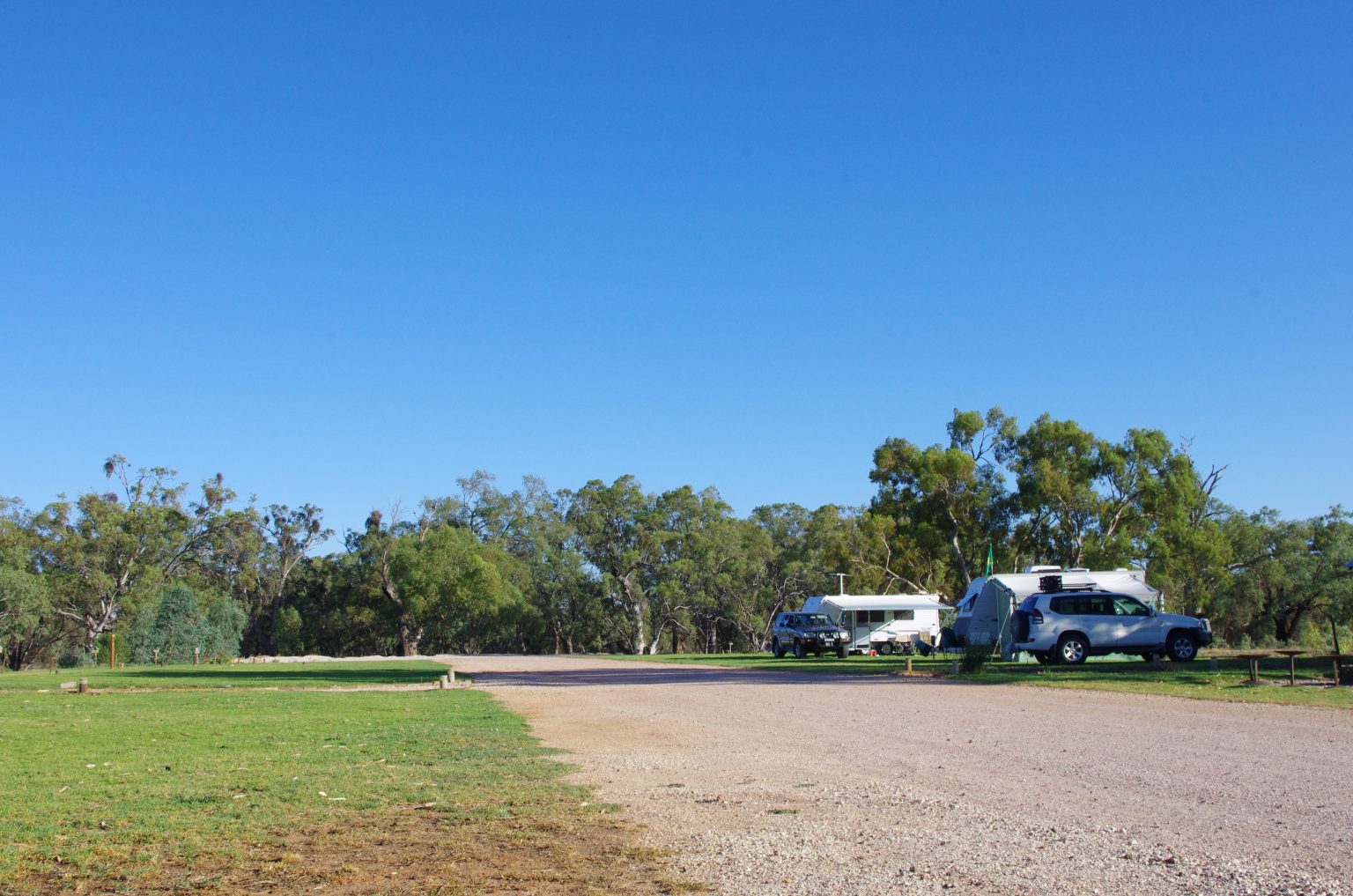 Accommodation - Warrawong On The Darling - Outback NSW Caravan Park